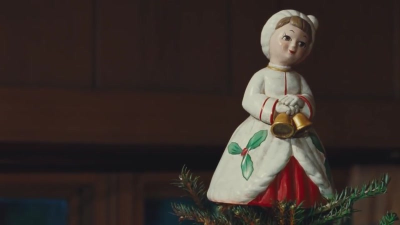 Netflix - Holiday Tree Topper