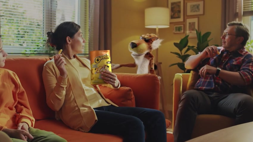 Cheetos - Incearca Cheetos, in stilul Cheetos! Acum in Romania!