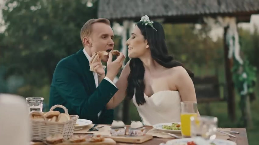 Nunta - Fainosag la bine si la greu